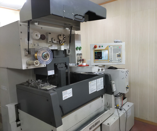 主要設備 | ツカサ精工株式会社